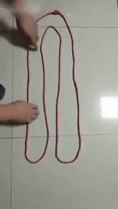 Interesting hanging method | Scrolller