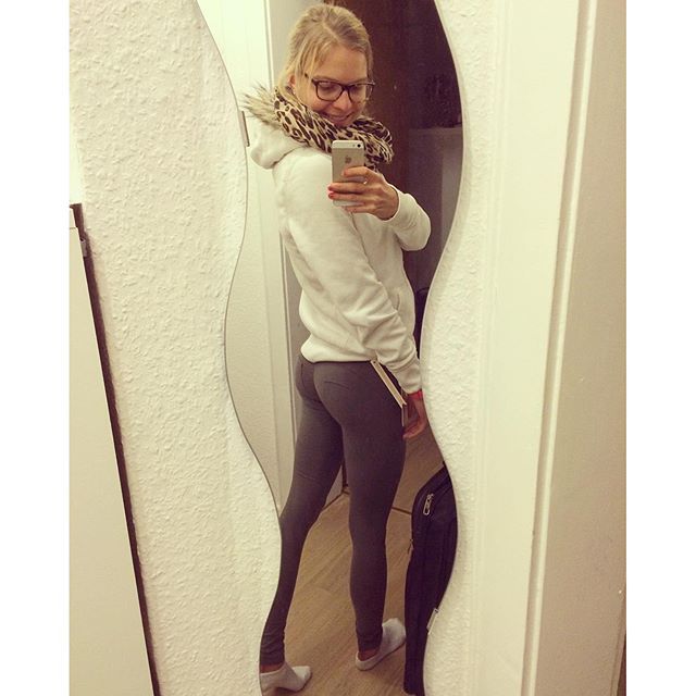 Valentina - Small, but tight (; | Scrolller