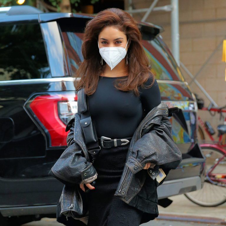 Vanessa Hudgens - Looks like its getting a bit chilly | Scrolller