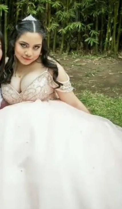 Vaya par de chichis!!! | Scrolller