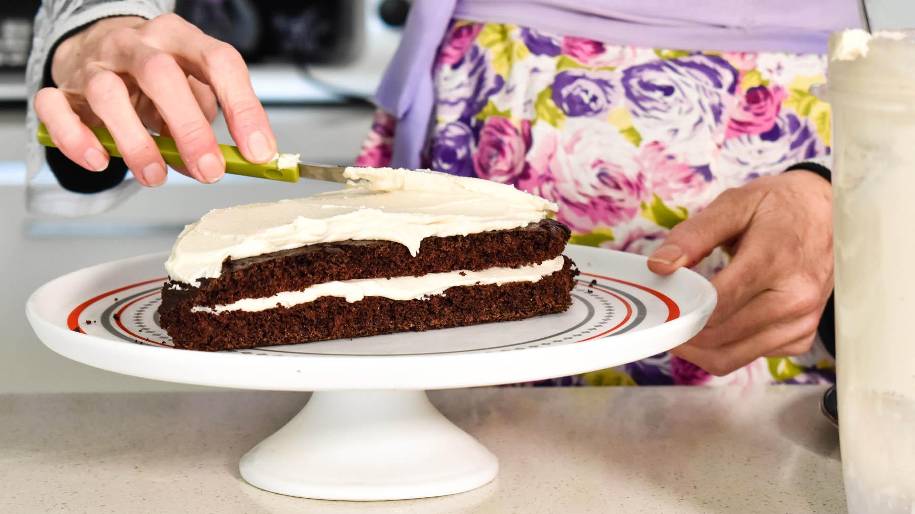 Vegan Cream Cheese Frosting! | Scrolller