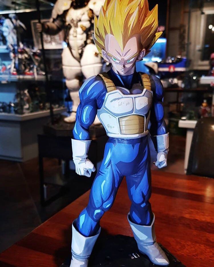 Vegeta figure painted to look 2D | Scrolller