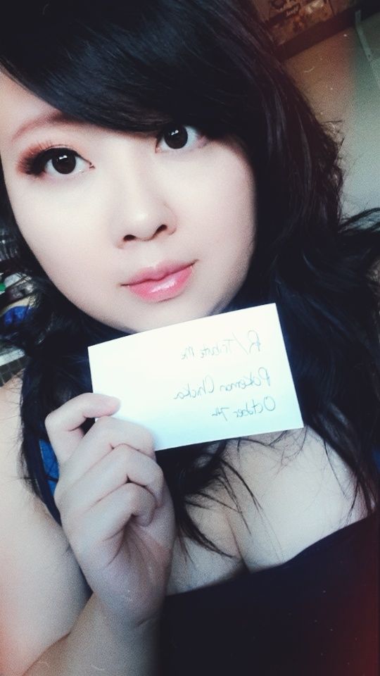 [Verification] face | Scrolller