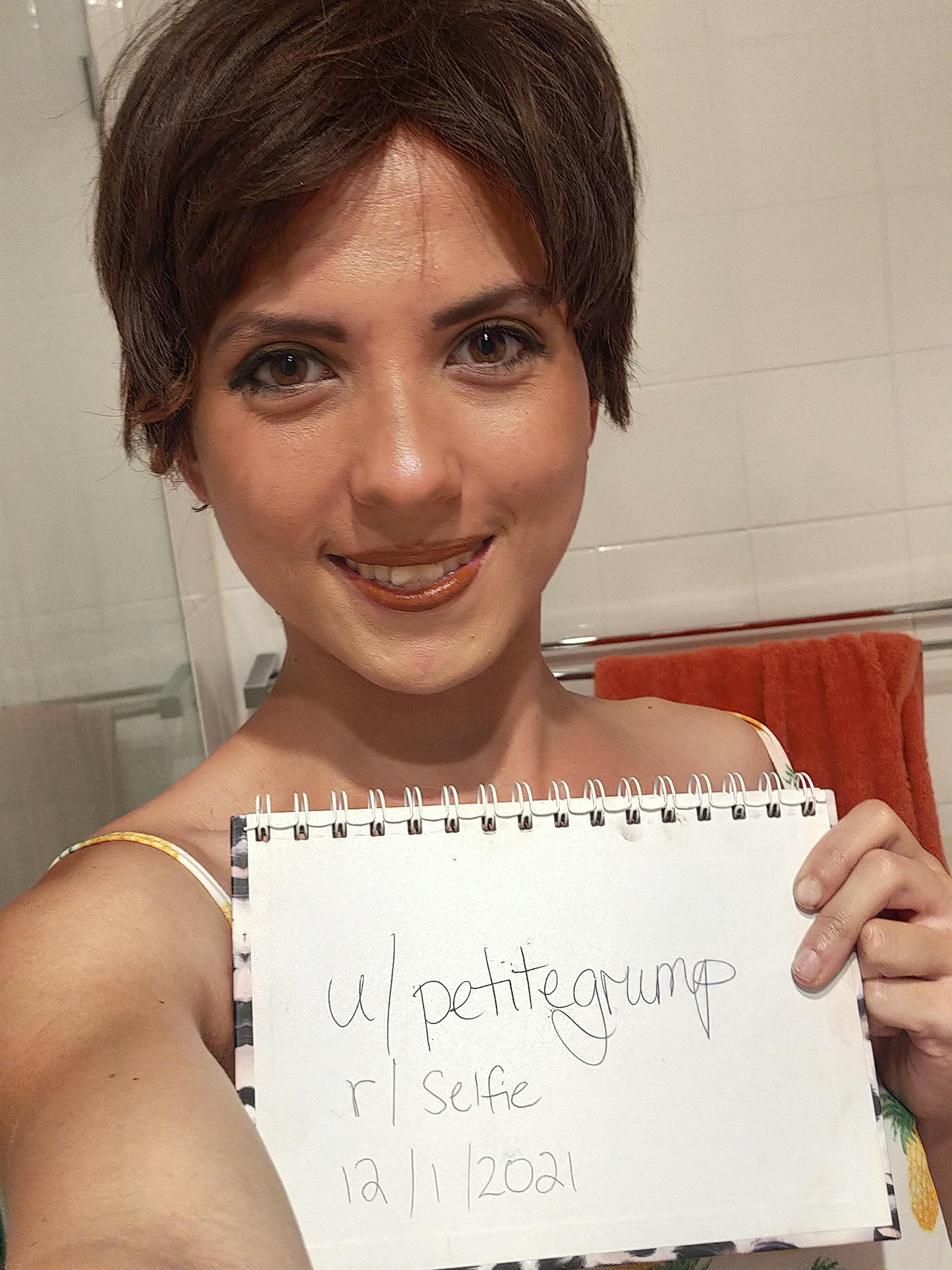 Verification (Over 18) | Scrolller