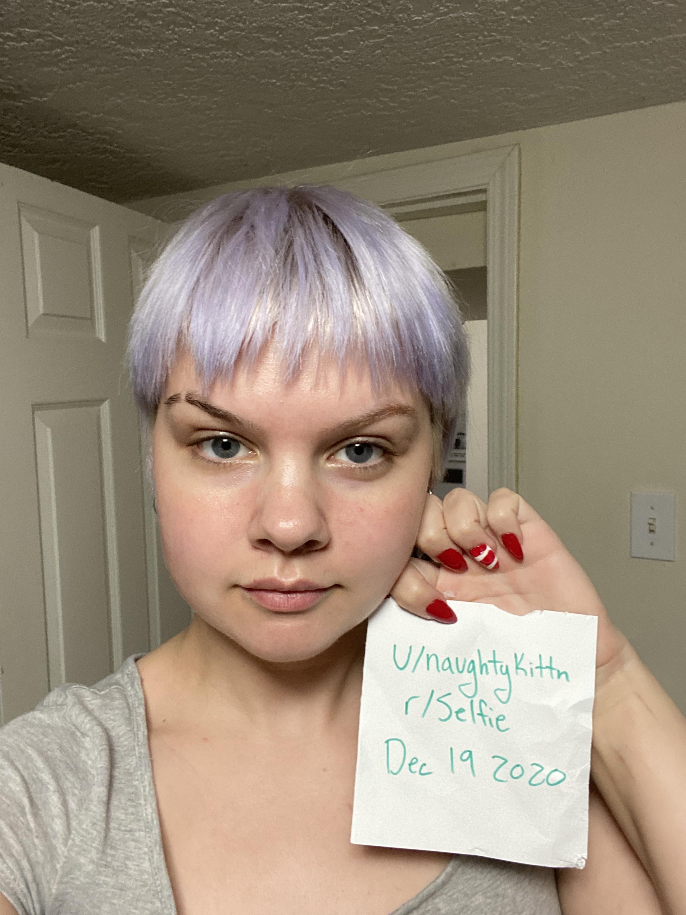 Verification over 18 | Scrolller