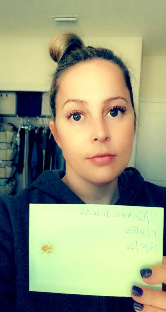 Verification (over 18) | Scrolller