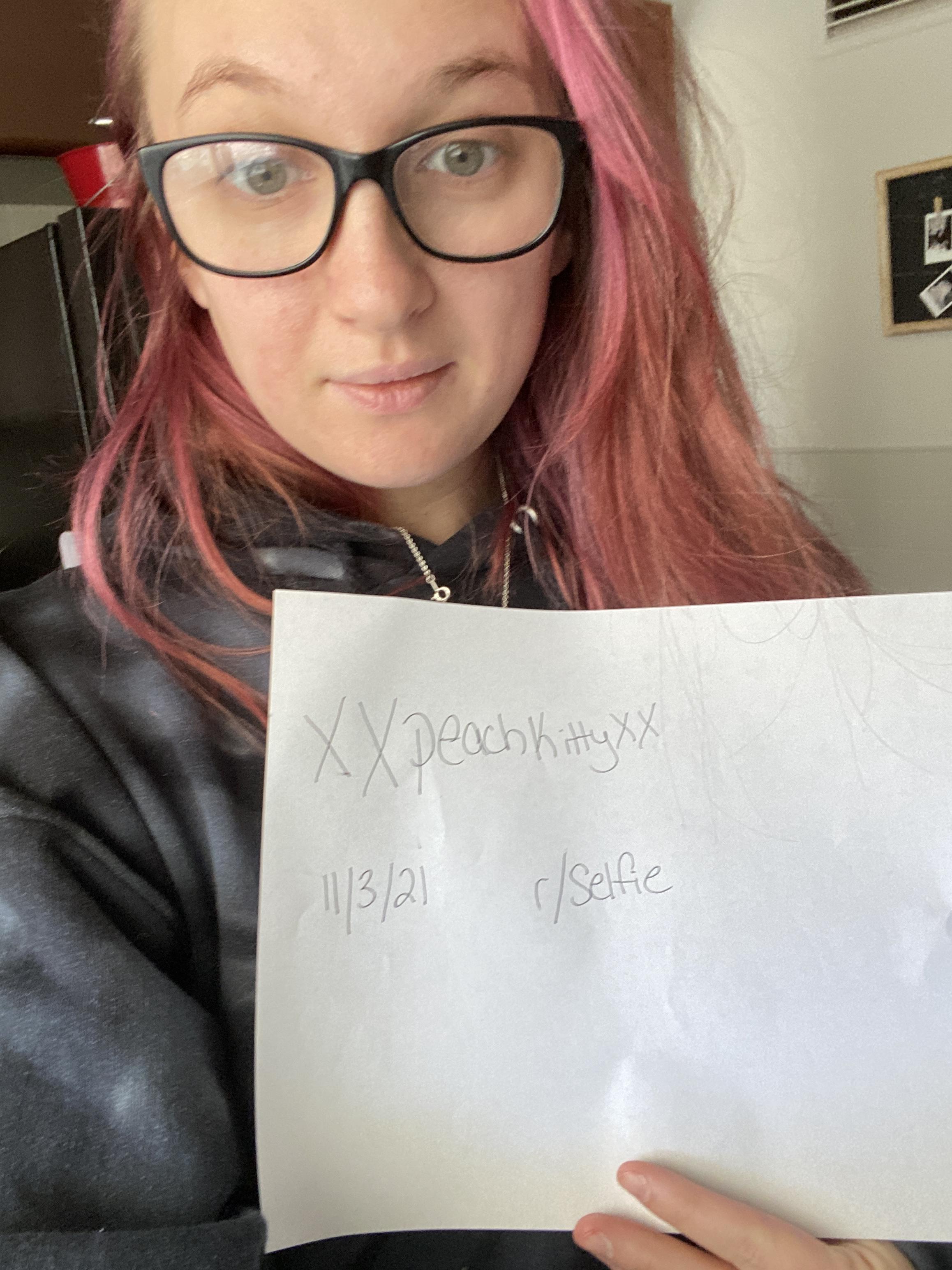 Verification post | Scrolller