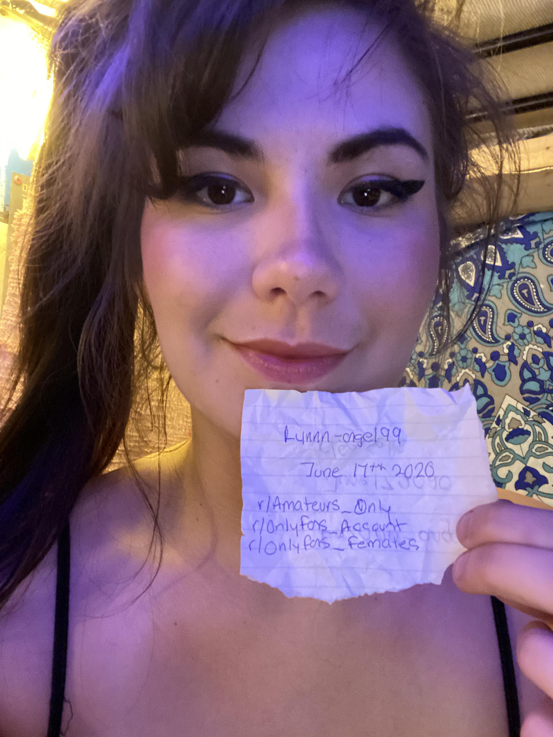  verify Me 2 Scrolller
