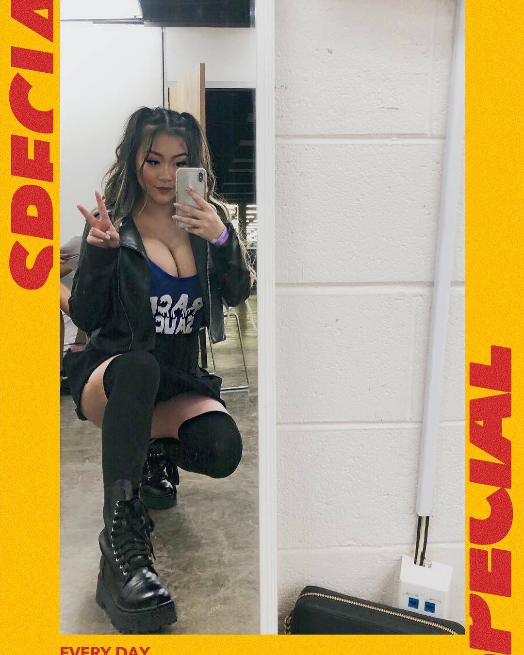 Vicki Li | Scrolller