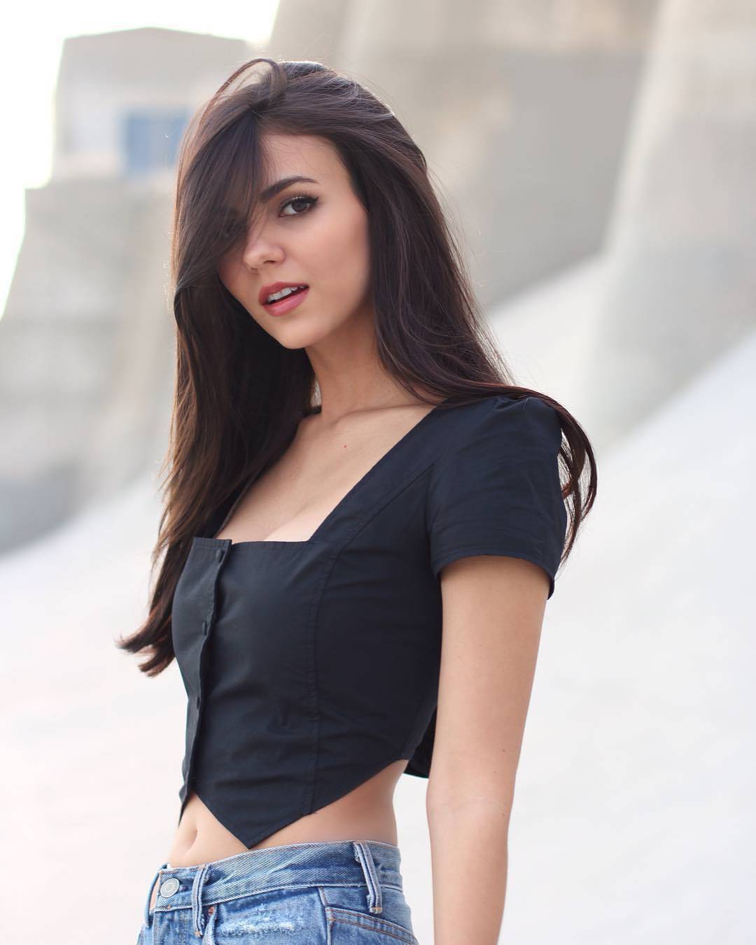 Victoria Justice Black Top | Scrolller