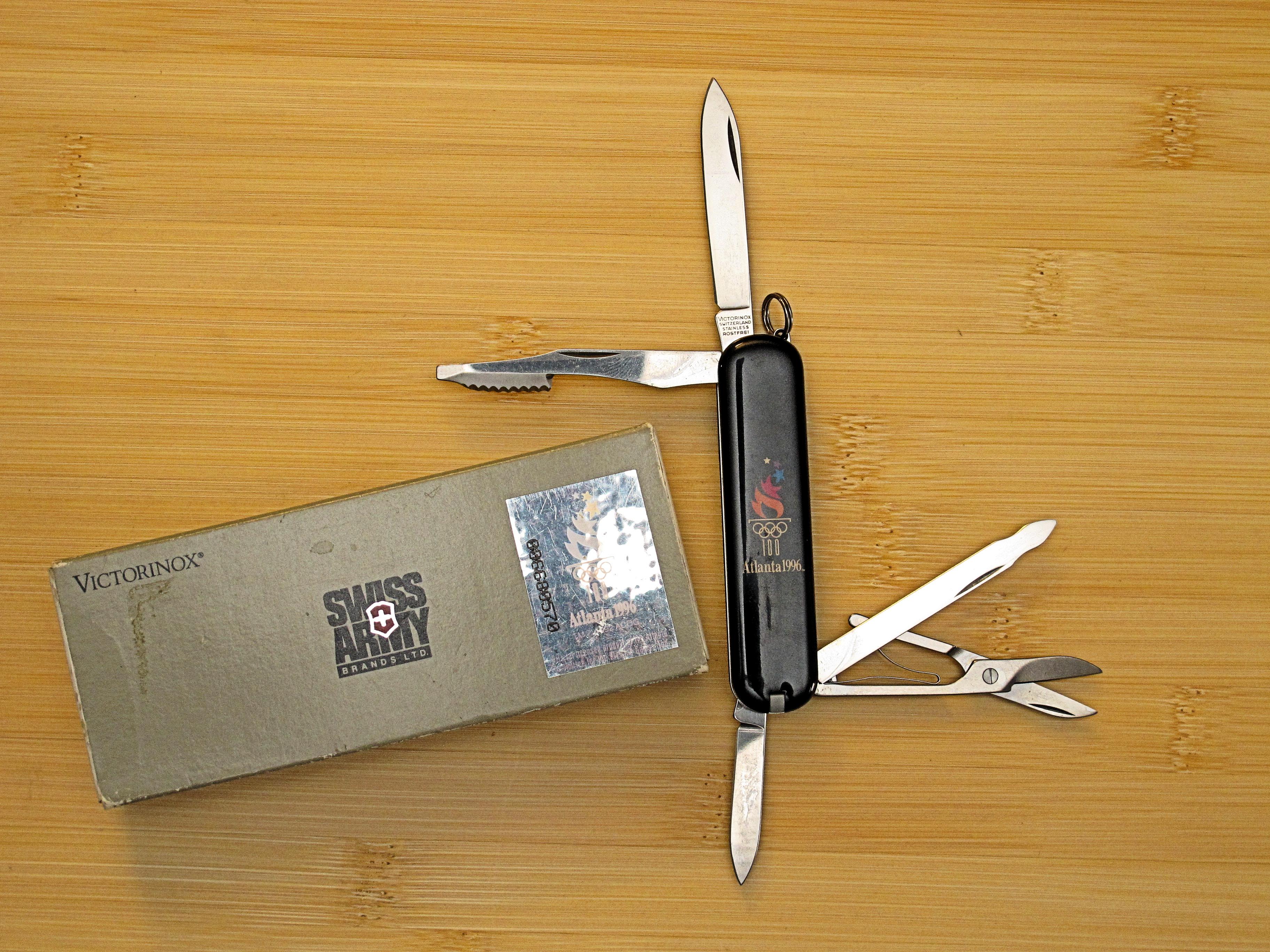 Victorinox Atlanta 96 Executive - collection photo. | Scrolller