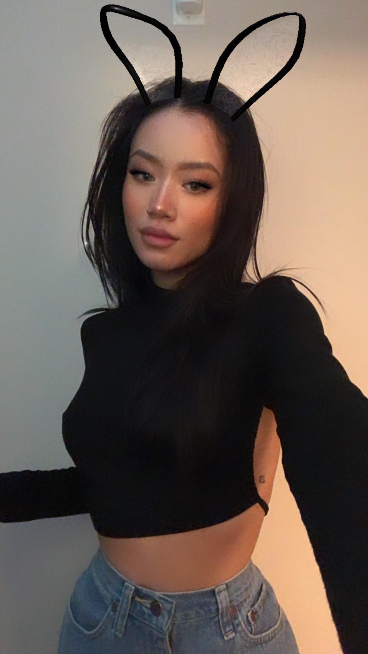 vietnamese x french | Scrolller