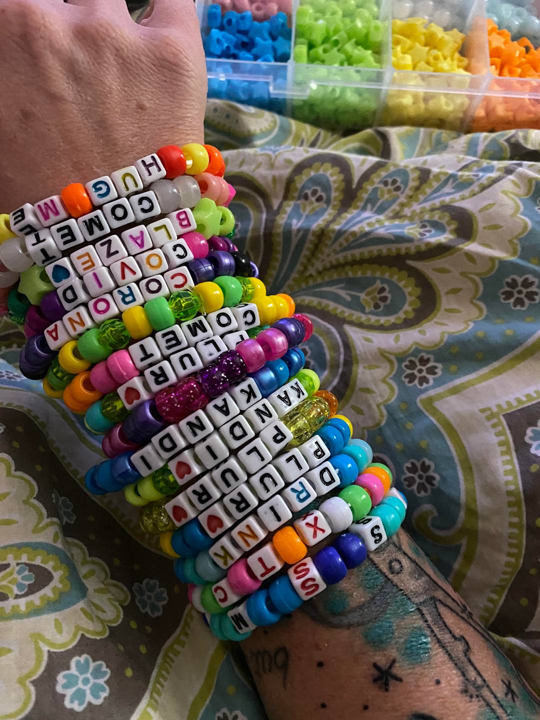 Virtual edc and HOUSE RAVE KANDI. | Scrolller
