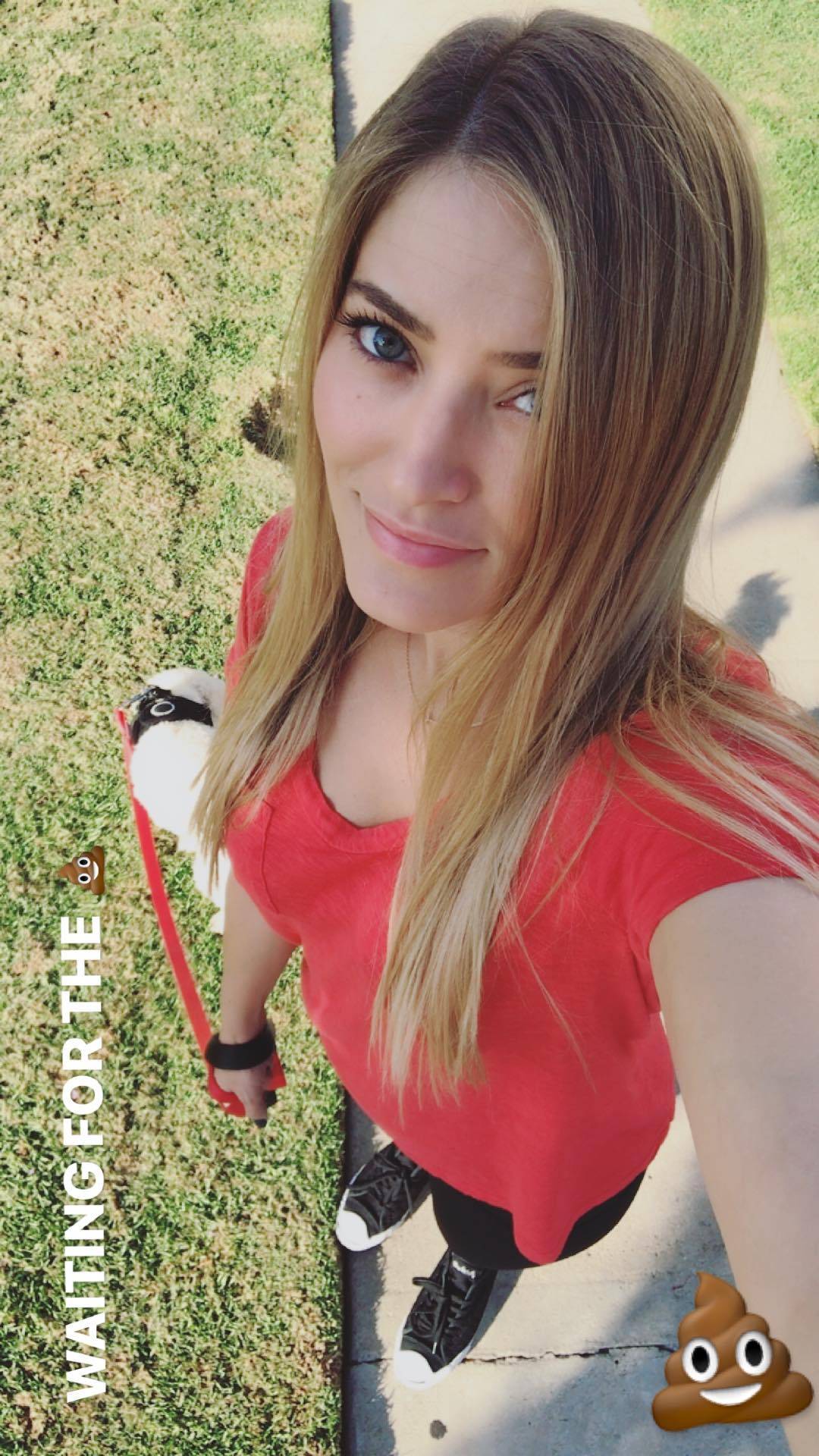 Waiting For The Poo | Scrolller