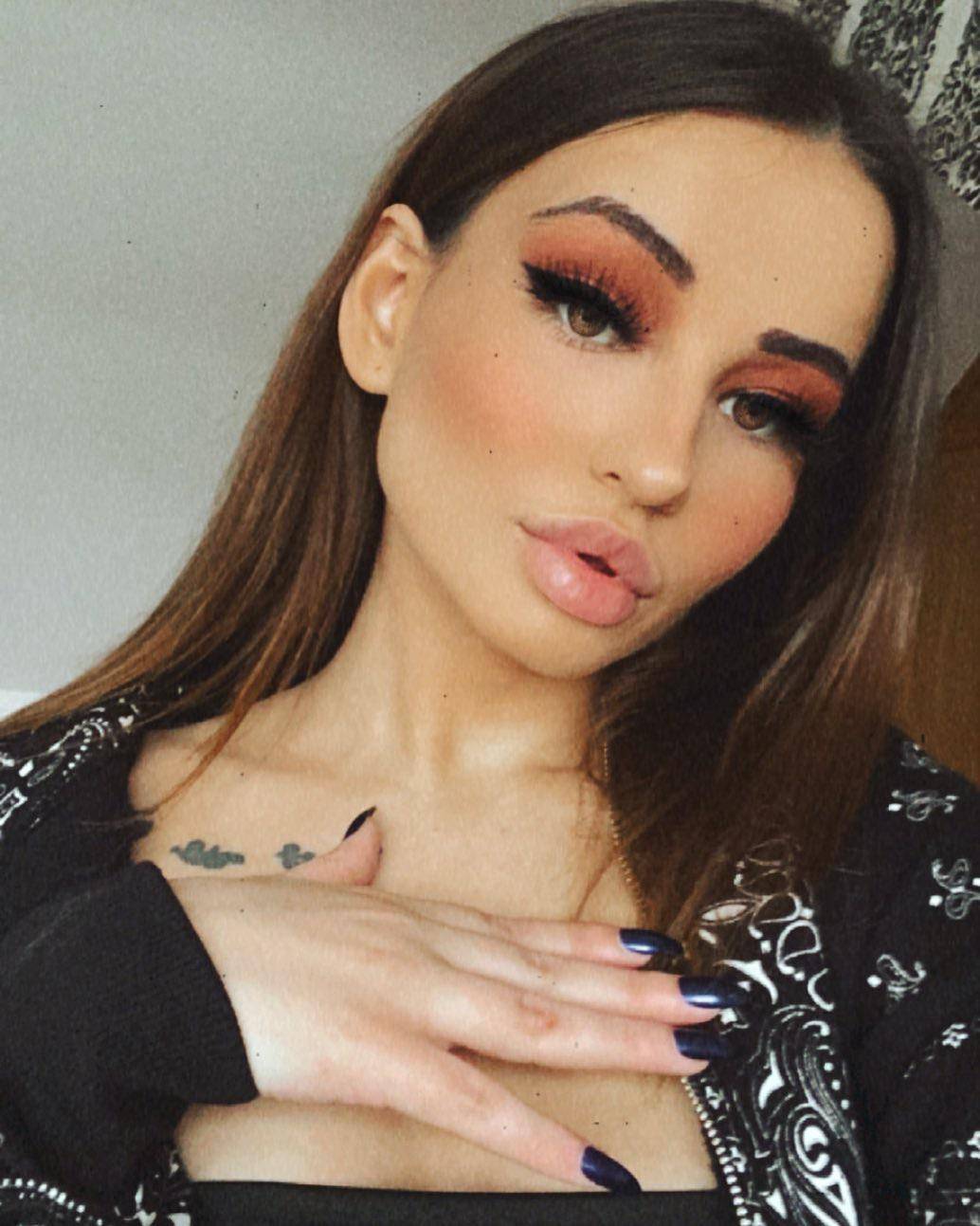 Wanna stay under my care? [domme] | Scrolller