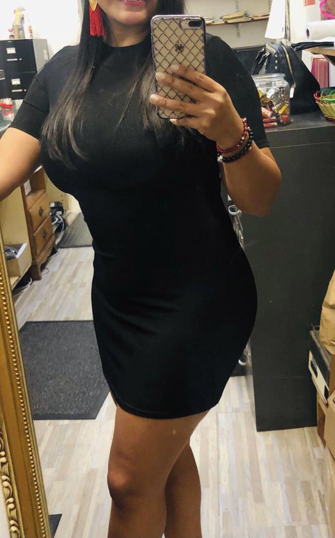 Friday Night Ready Love How Big My Boobs Look In This Dress 🙋🏻♀️👸🏻