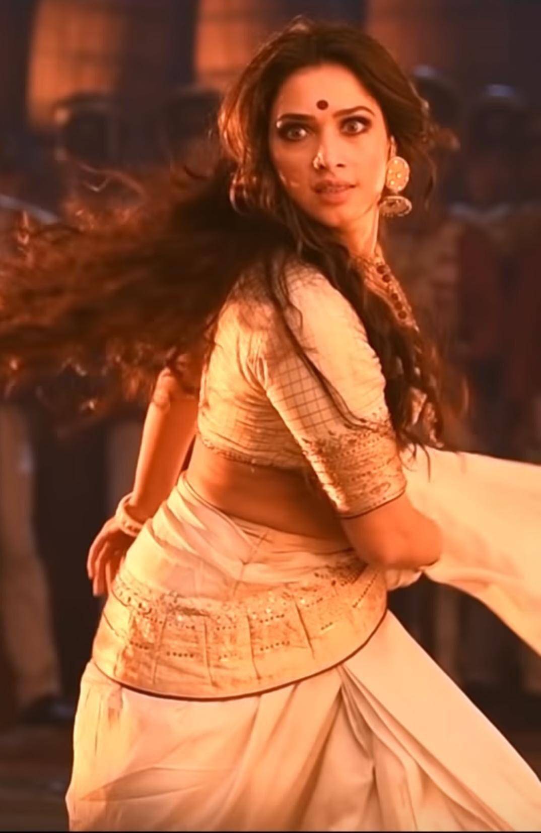 Warrior Queen 👸🏻⚔️ | Scrolller