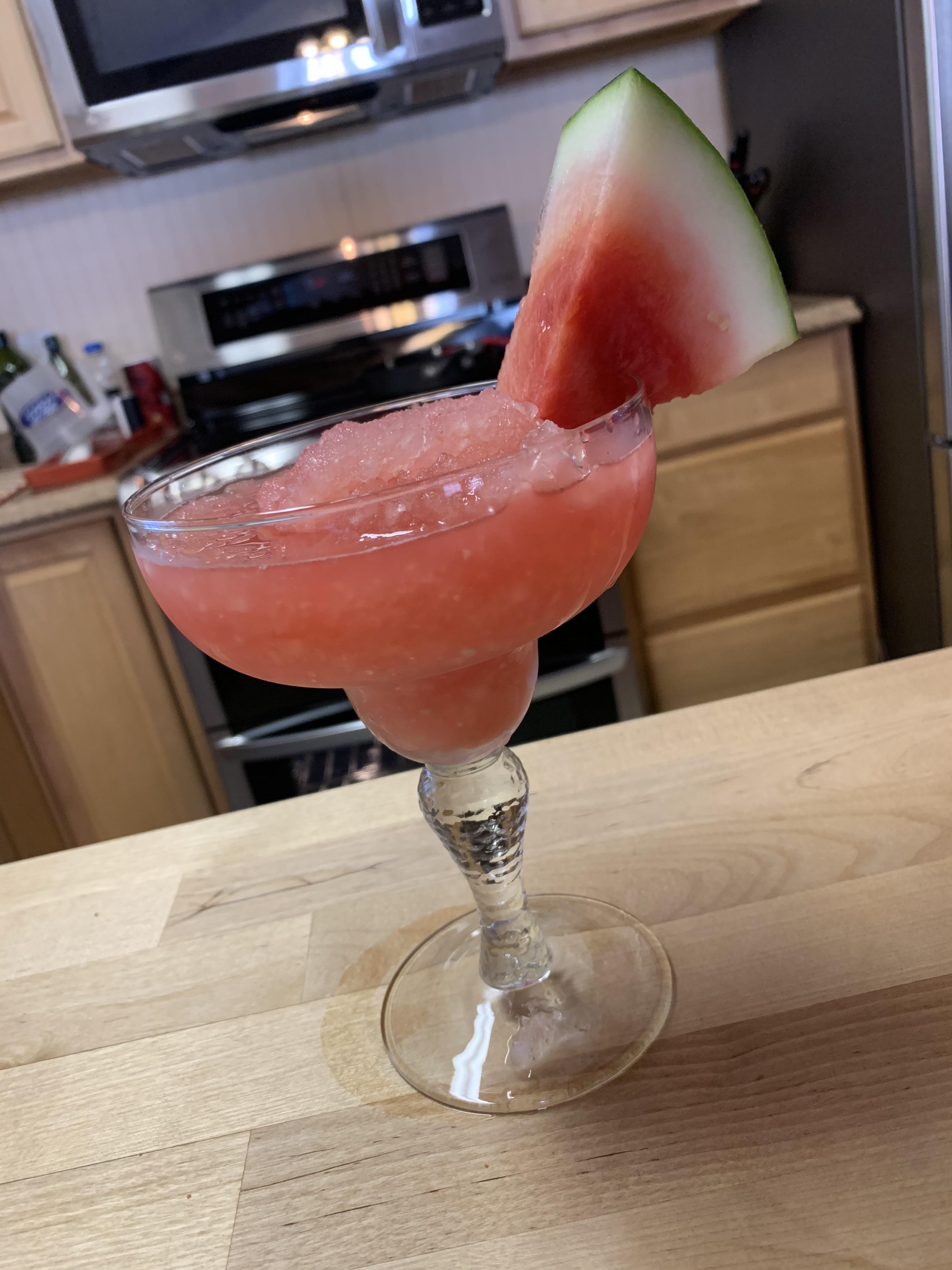 Watermelon Slushy! | Scrolller