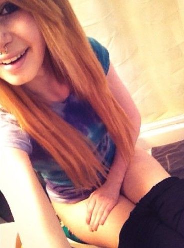 We need more selfies! | Scrolller