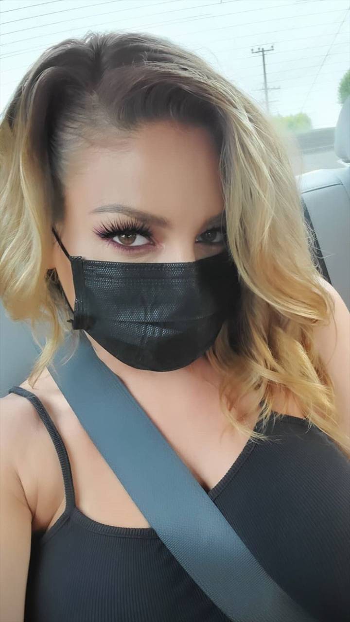 Wear a mask! | Scrolller