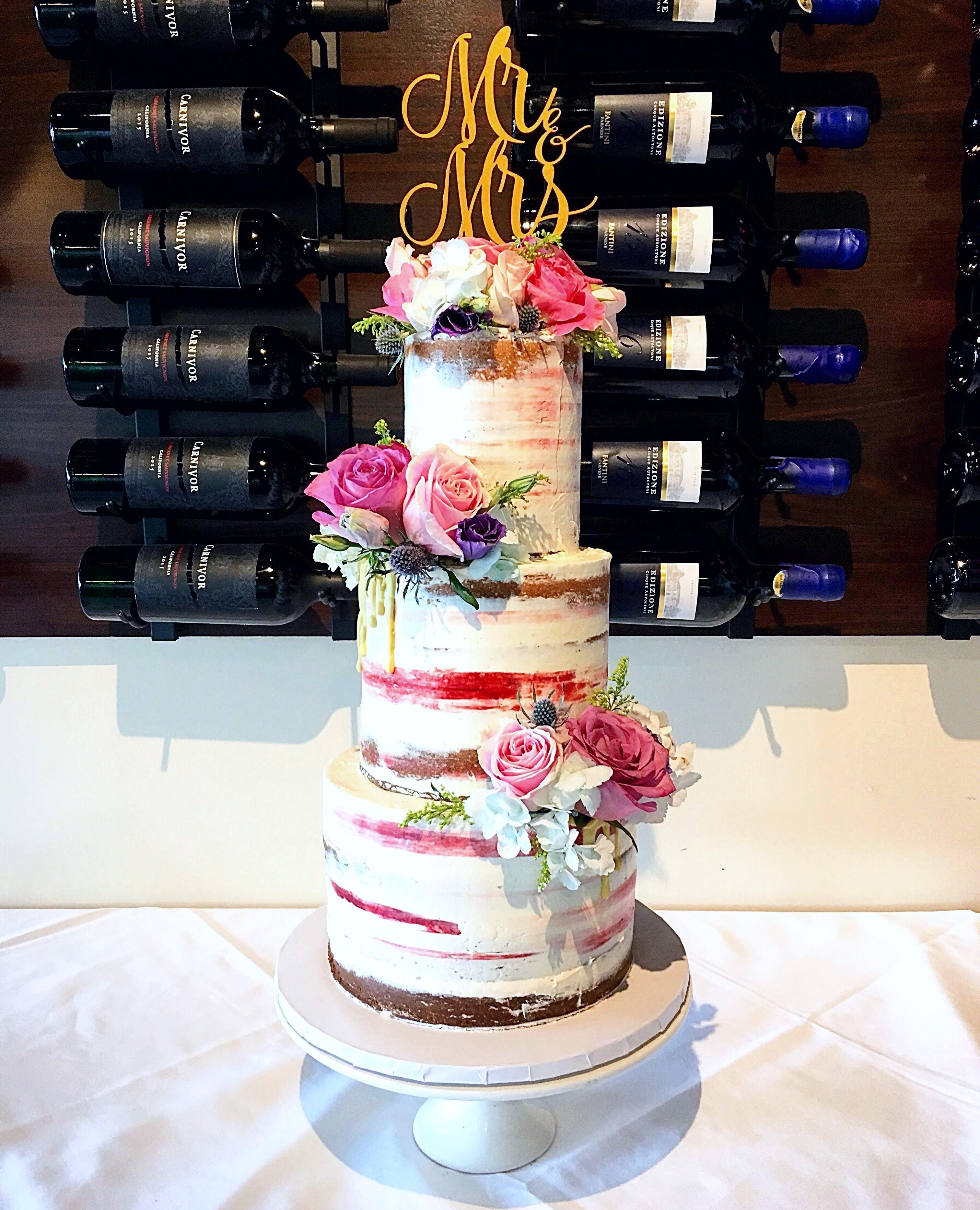Wedding cake.. | Scrolller