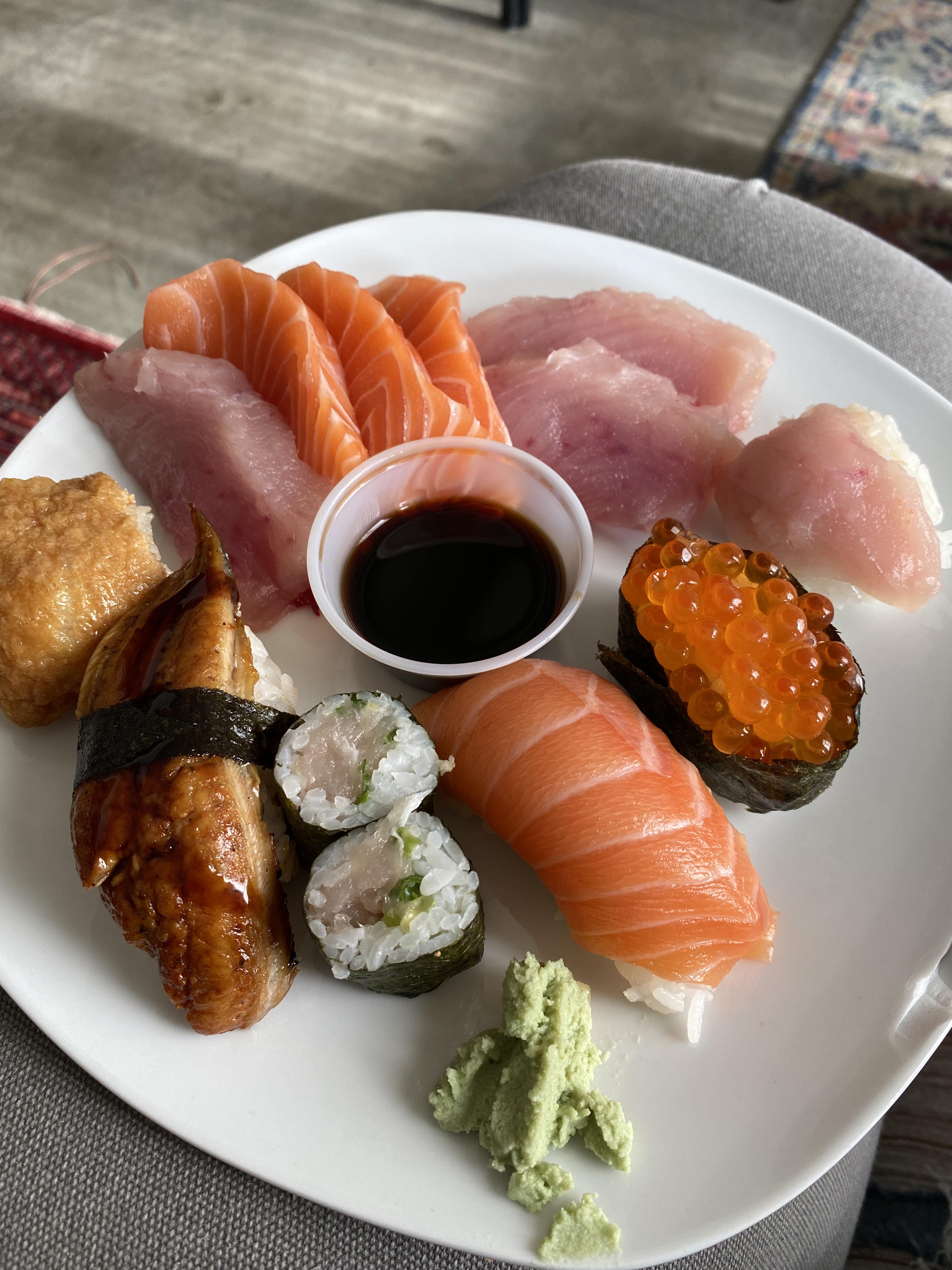 Wednesday night takeout | Scrolller