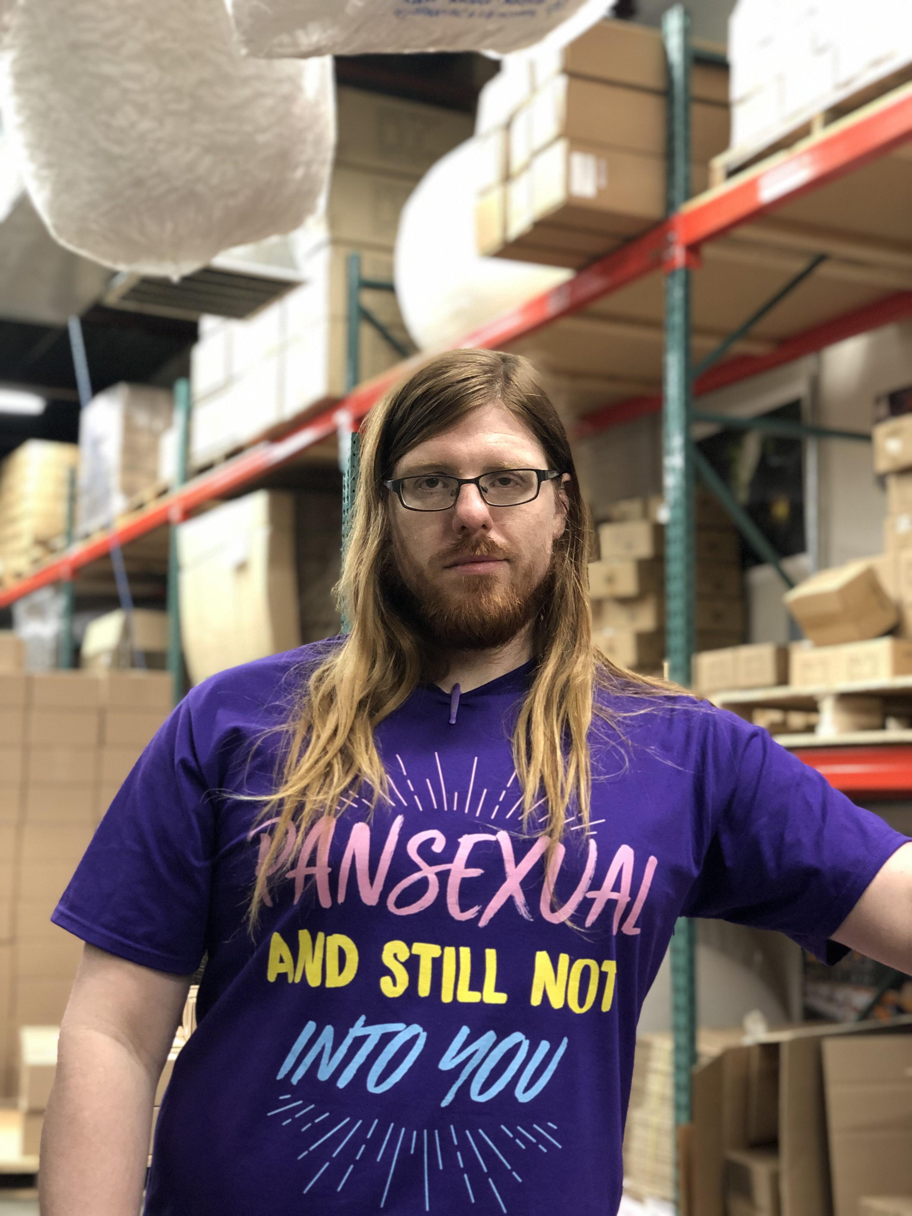 Welcome to my warehouse | Scrolller