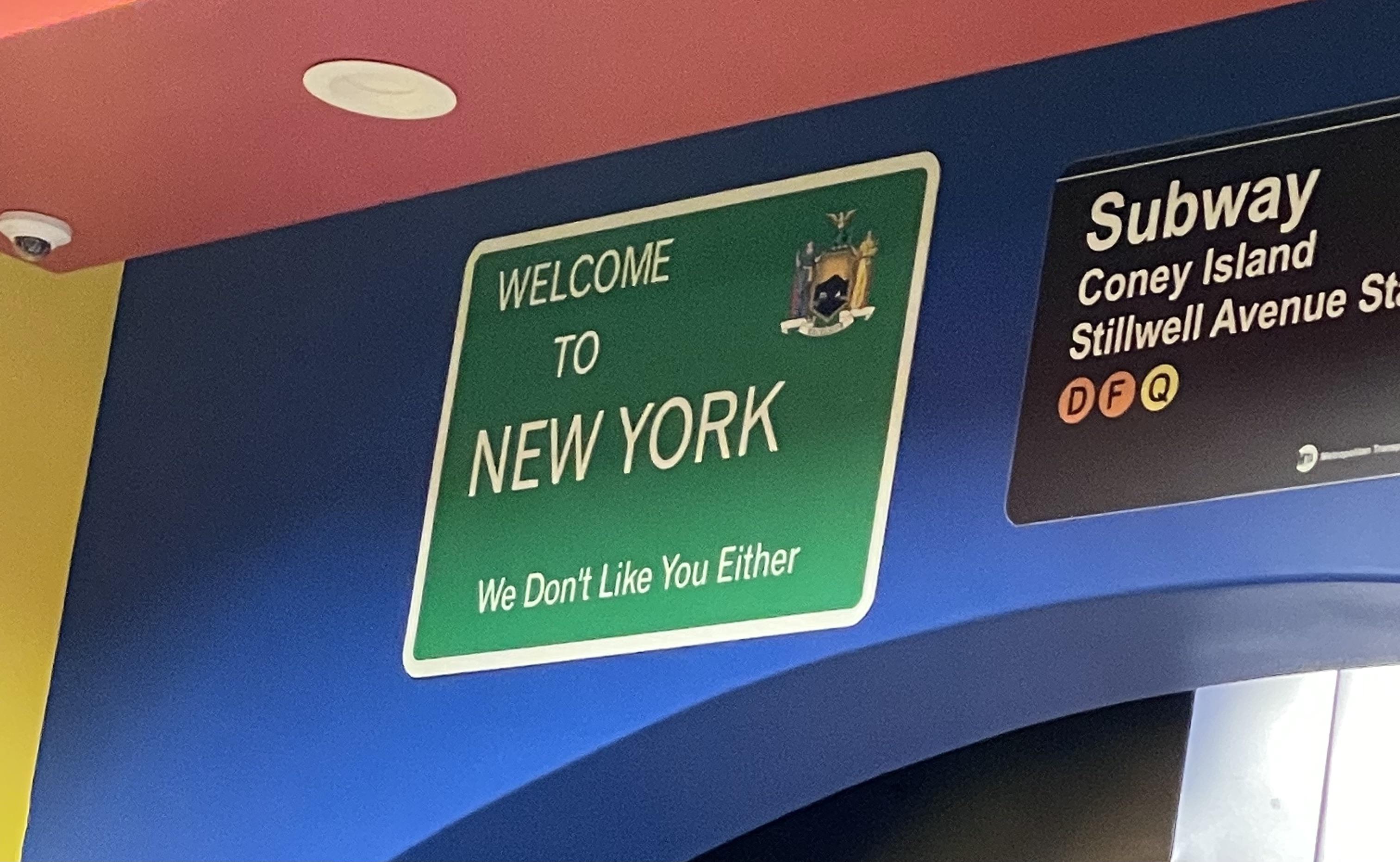 Welcome to NY | Scrolller