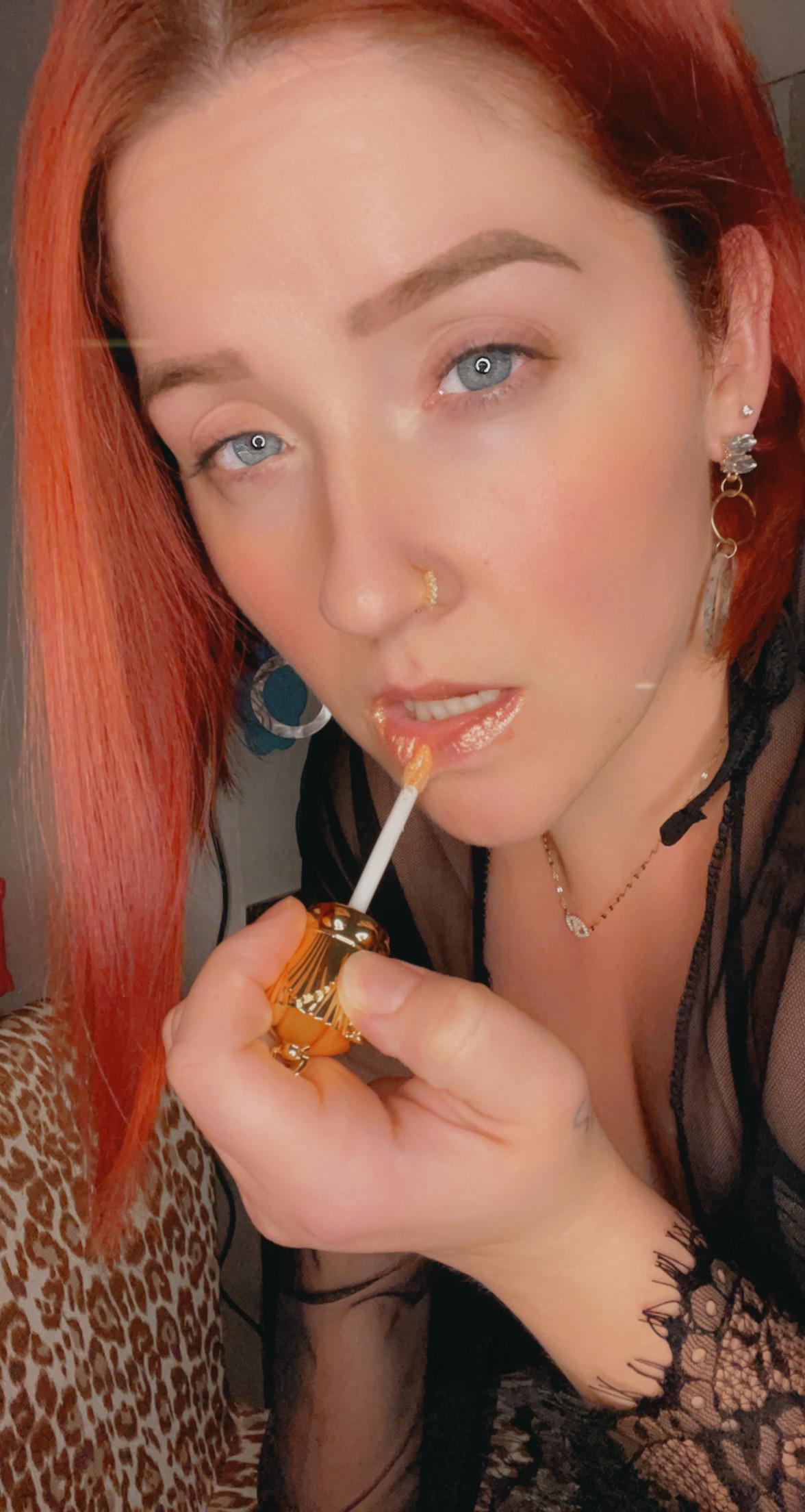 Well hey there | Scrolller