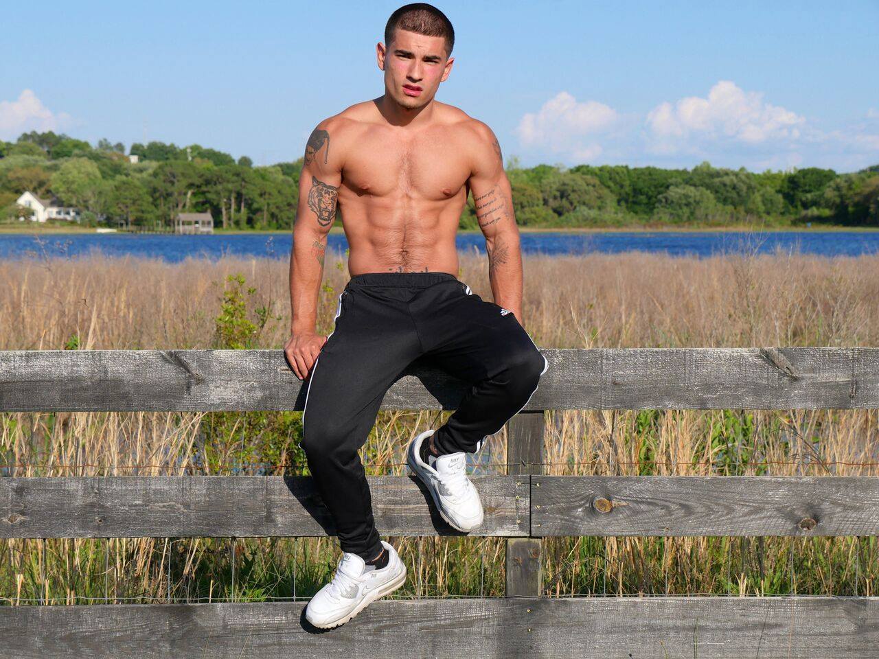 Discover more like Scally: What a stunner! and Related Content | Scrolller