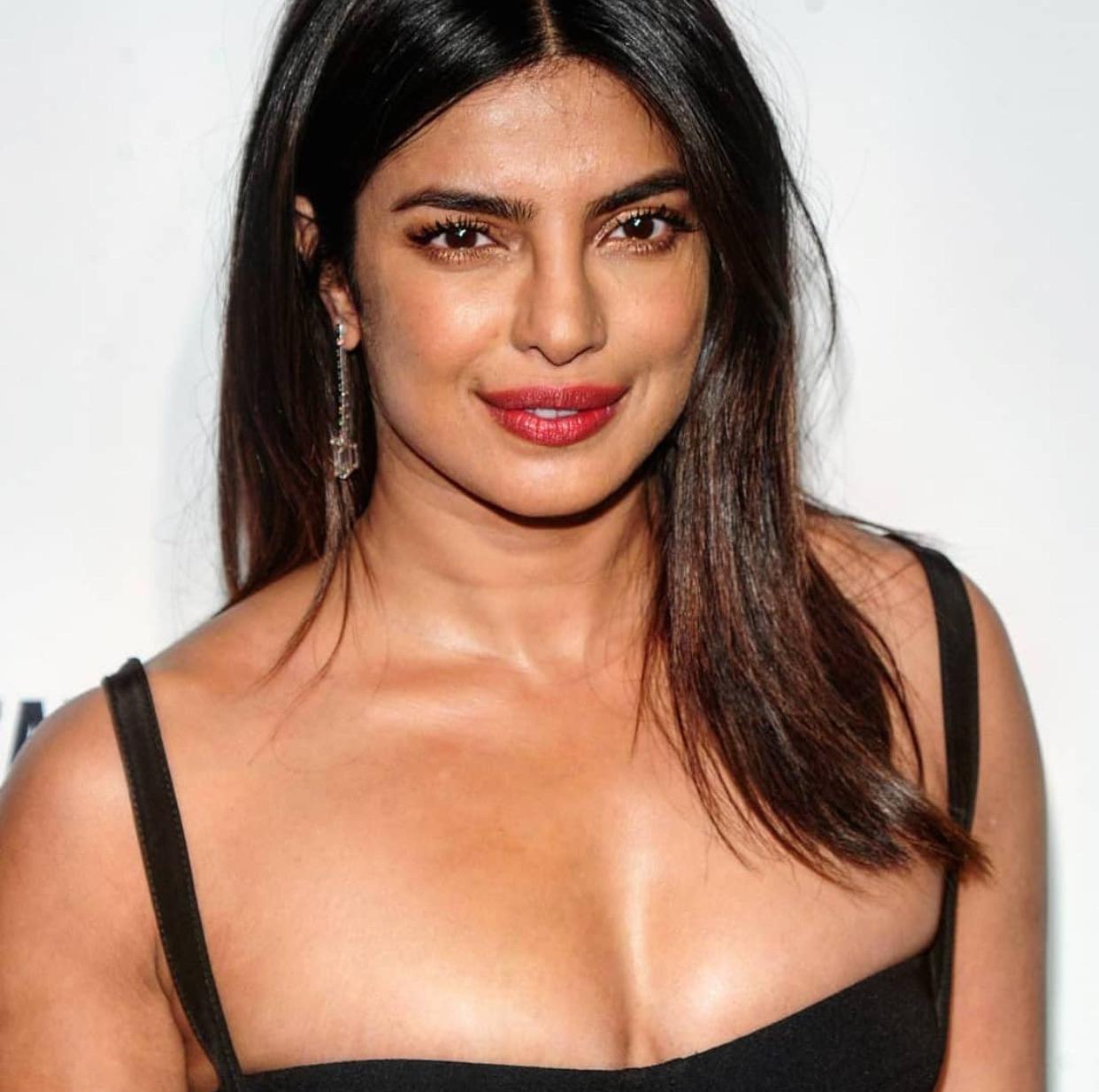 What a sultry look | Scrolller