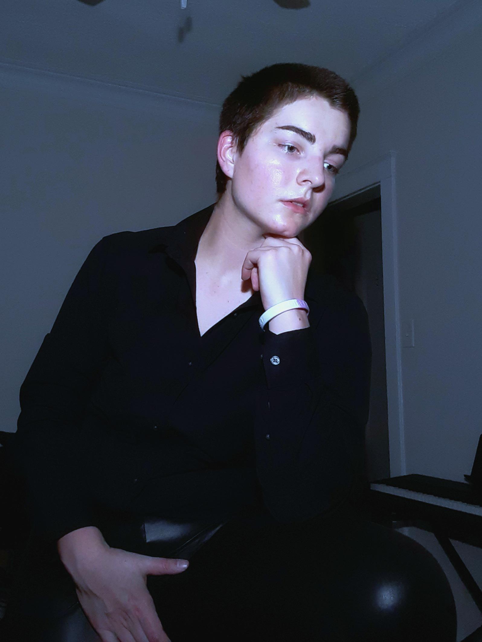 What am I thinking about? (NSFW answers welcome) | Scrolller