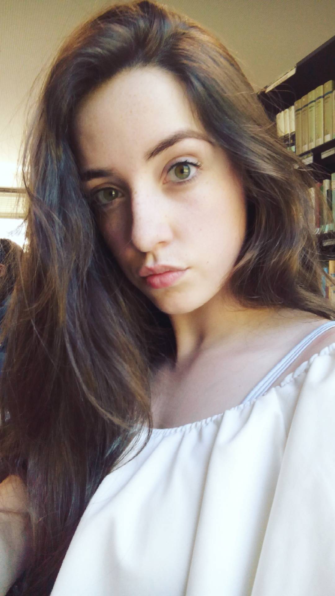 What do you think of my beautiful girlfriend Barbara? | Scrolller