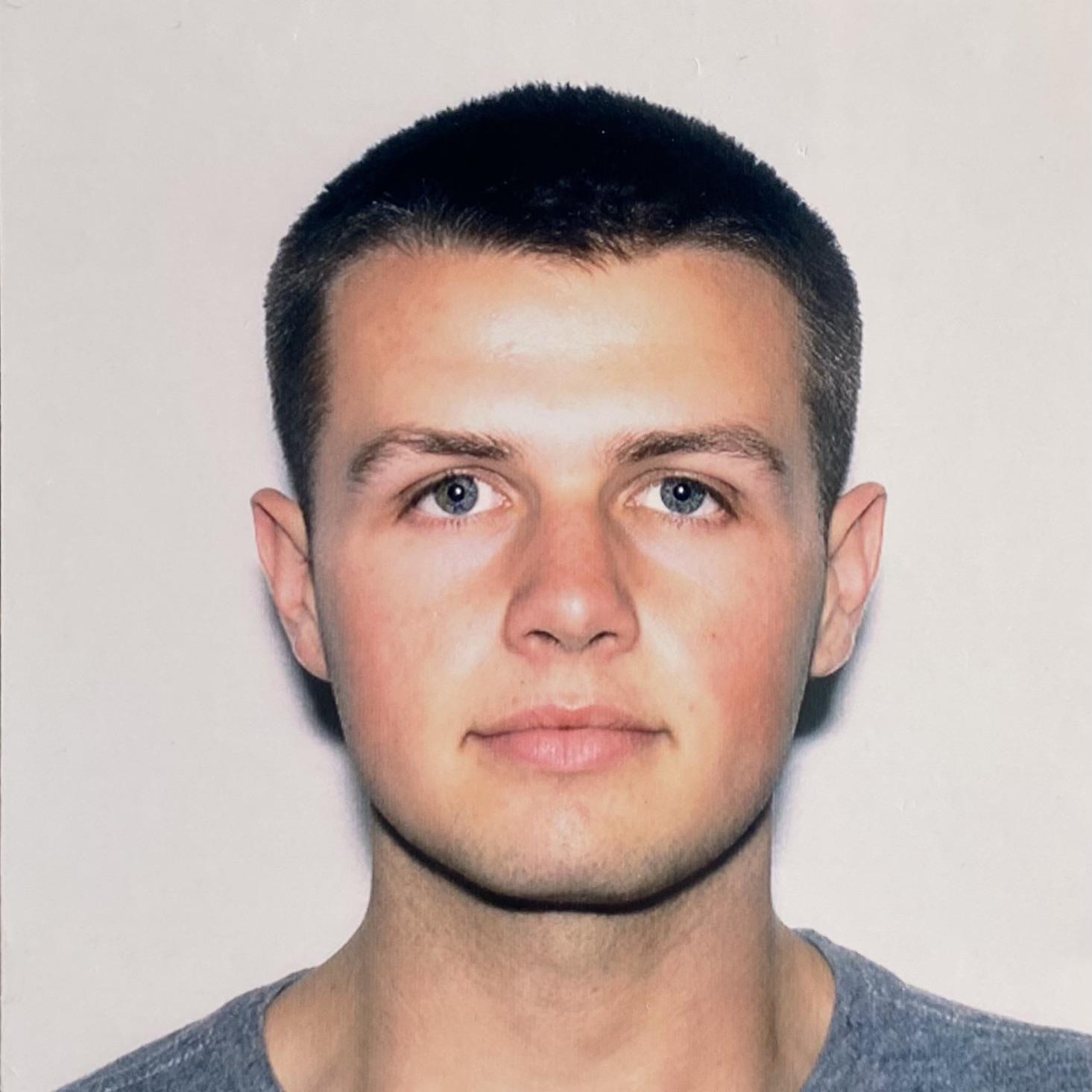 What id give to use my passport | Scrolller