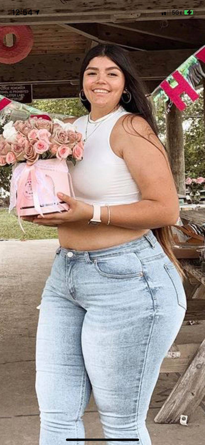 What in the distorted self image?! | Scrolller