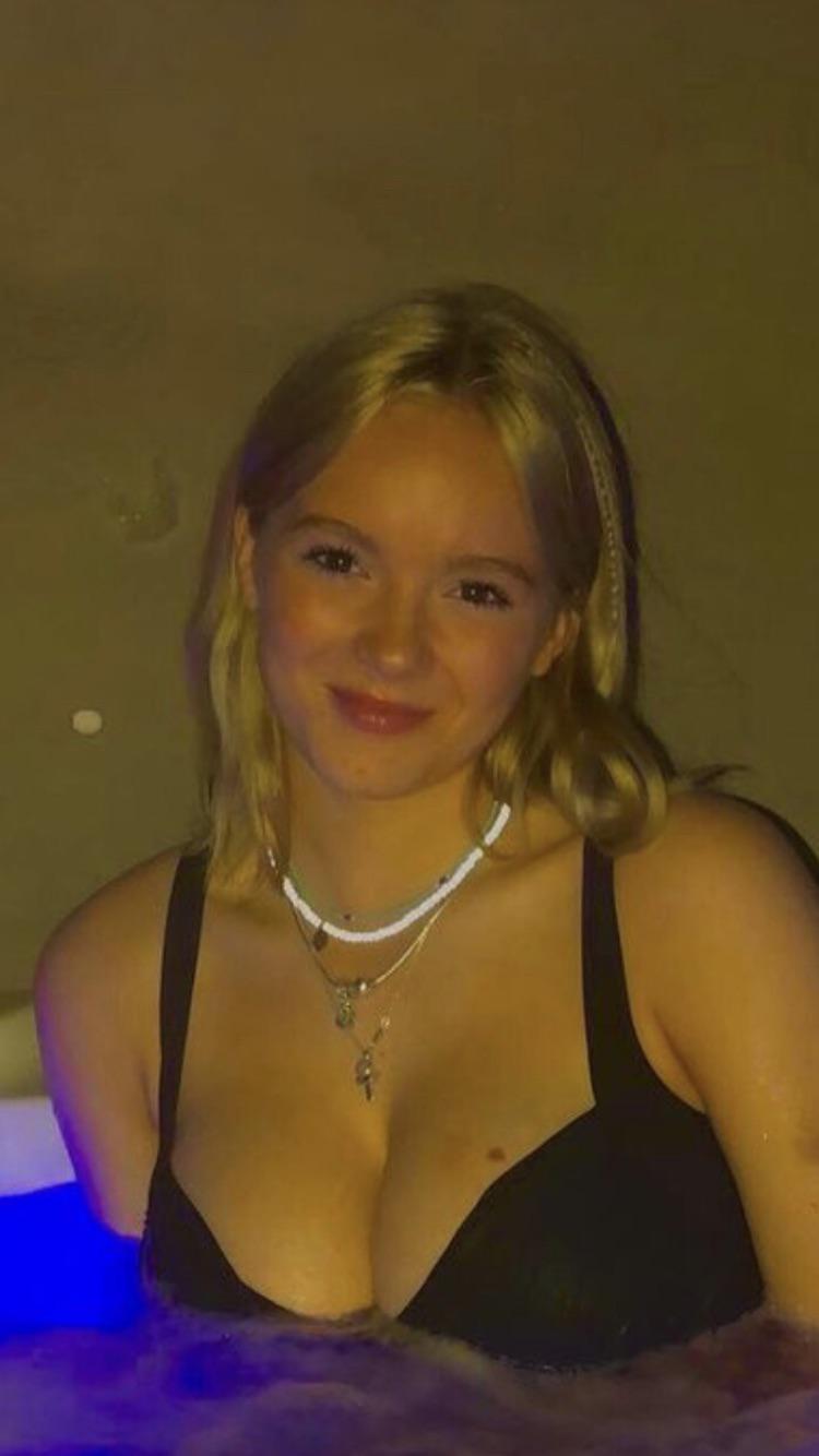 What u think | Scrolller