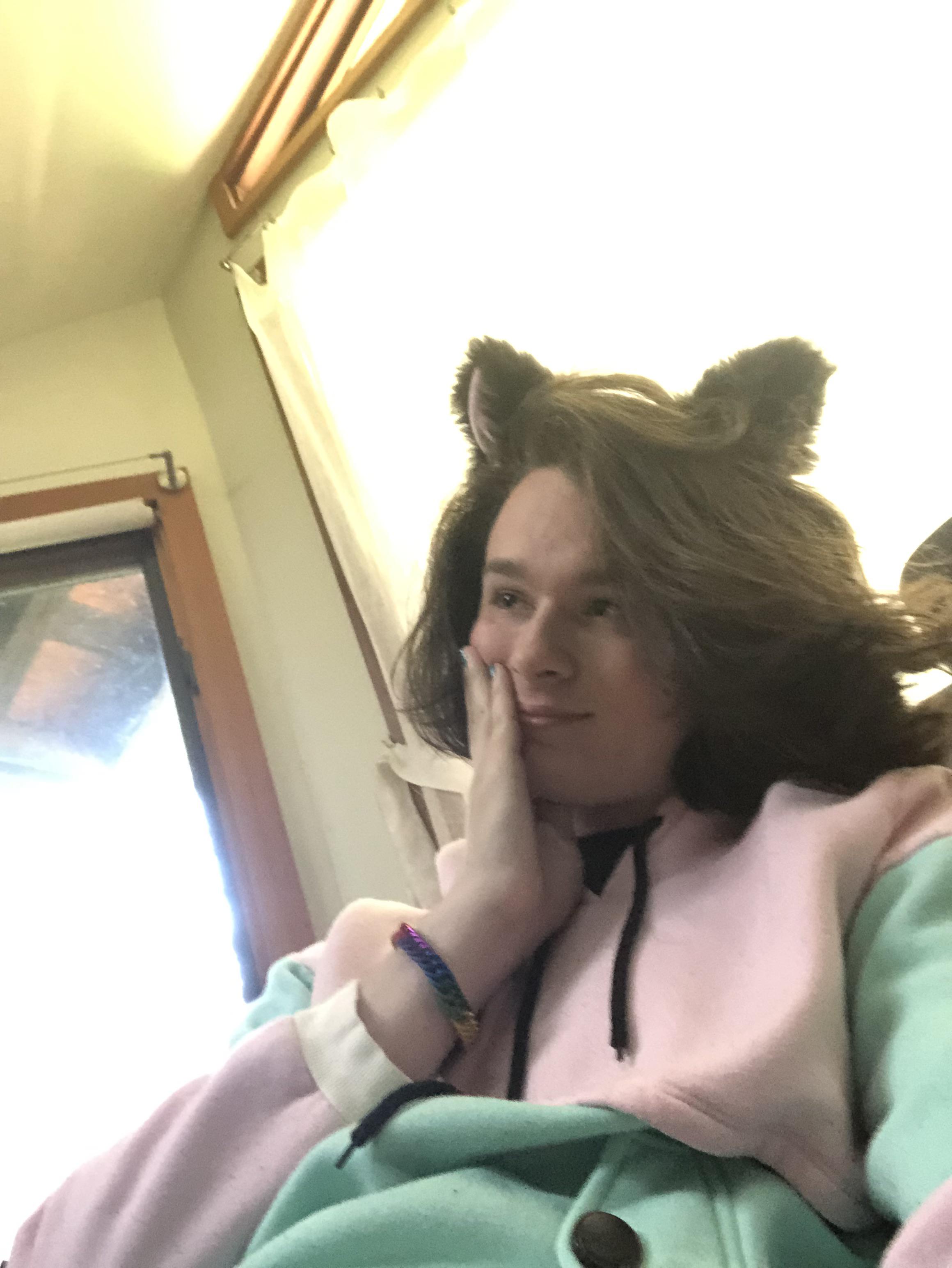 whatcha thinking about? | Scrolller