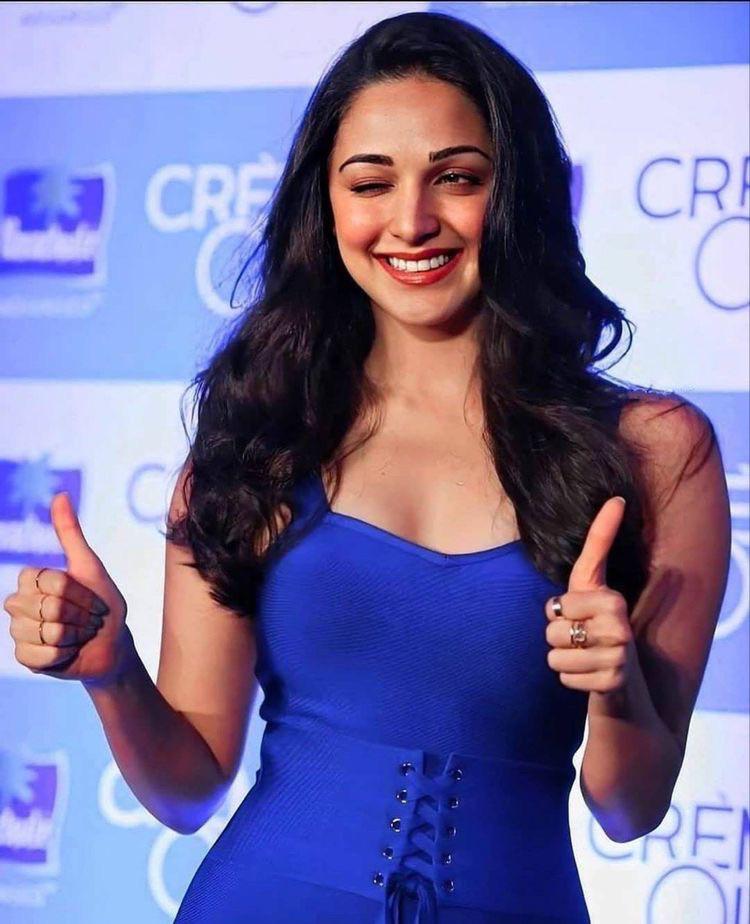 When she happily agrees for a BJ! | Scrolller