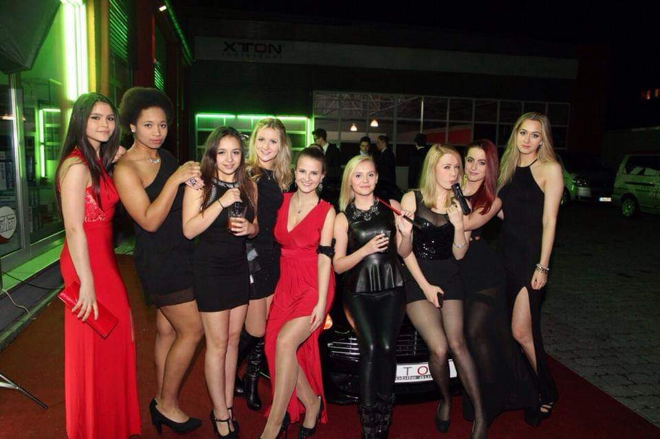 Pick one [9] | Scrolller