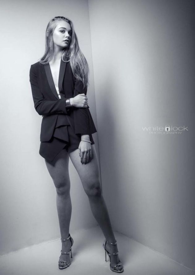 white locked | Scrolller