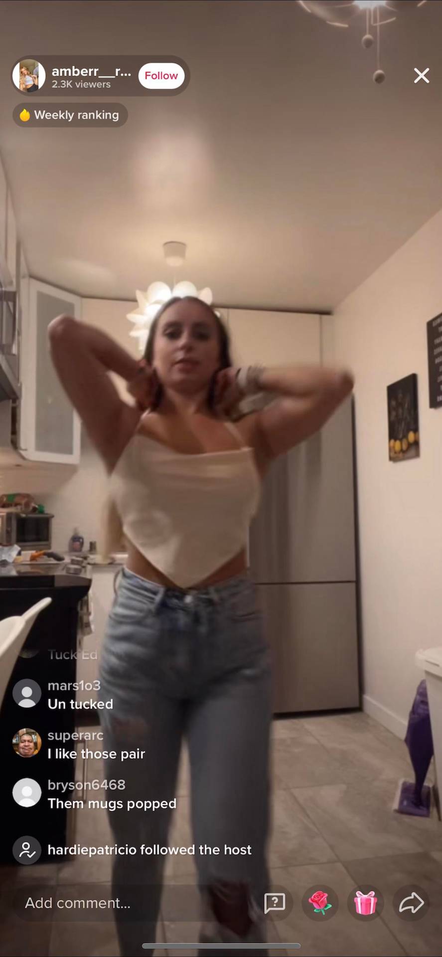 Who caught the slip? | Scrolller