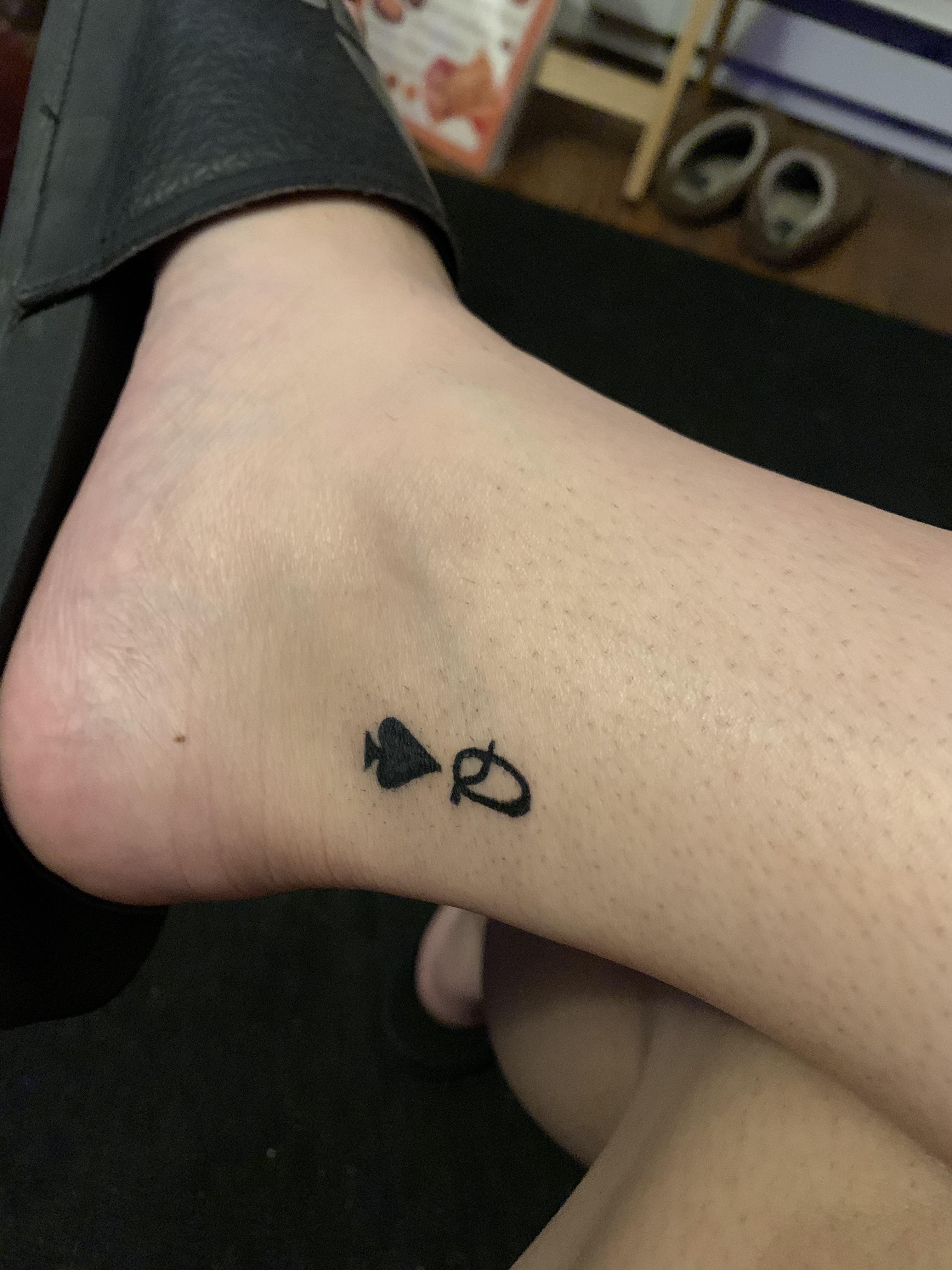 Who else has her QOS tattoo ? | Scrolller