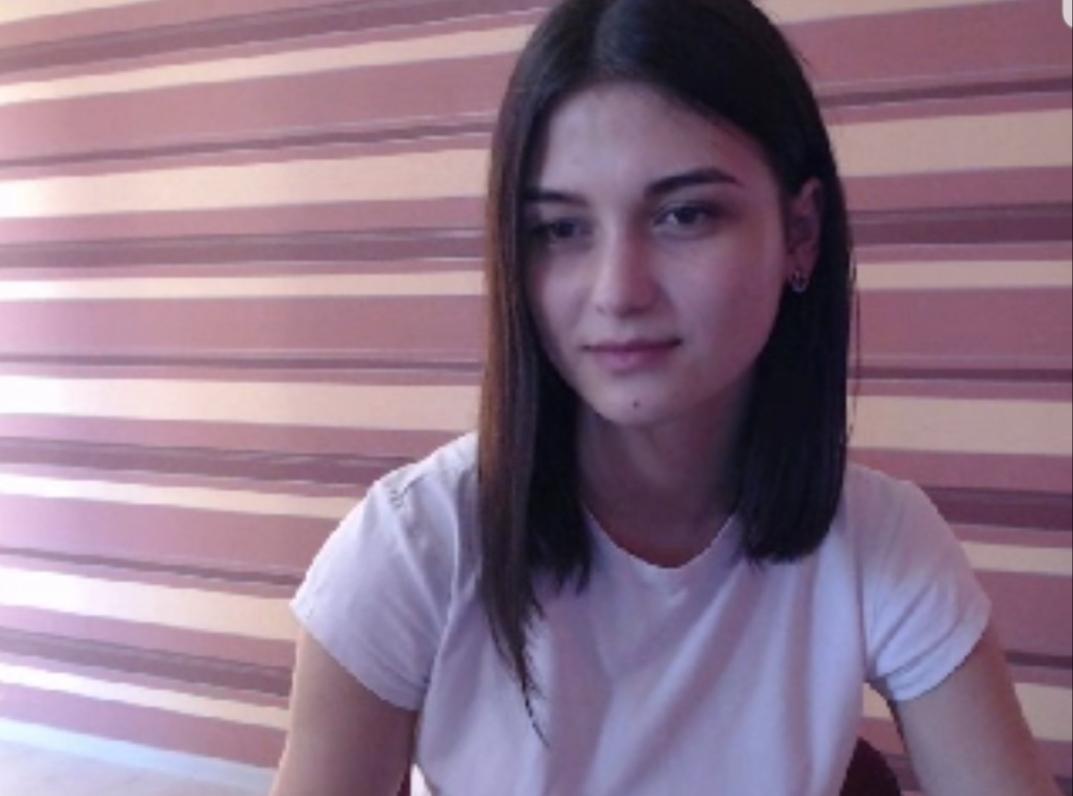 Who is this I think she is from mfc | Scrolller