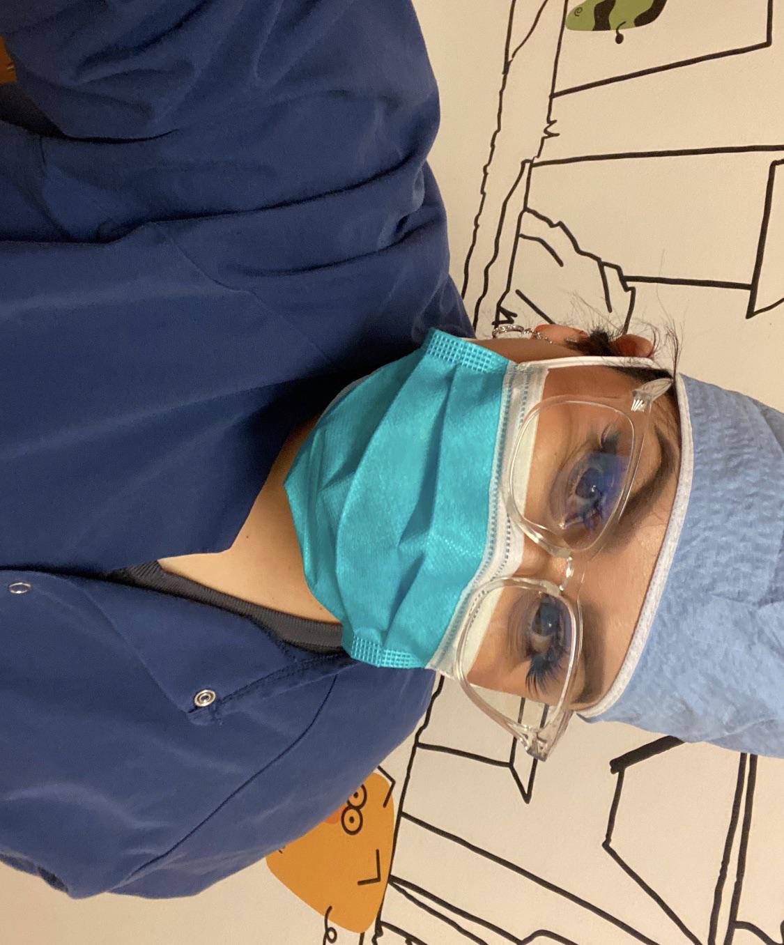 Who wants to rip all this ppe off me ASAP! | Scrolller