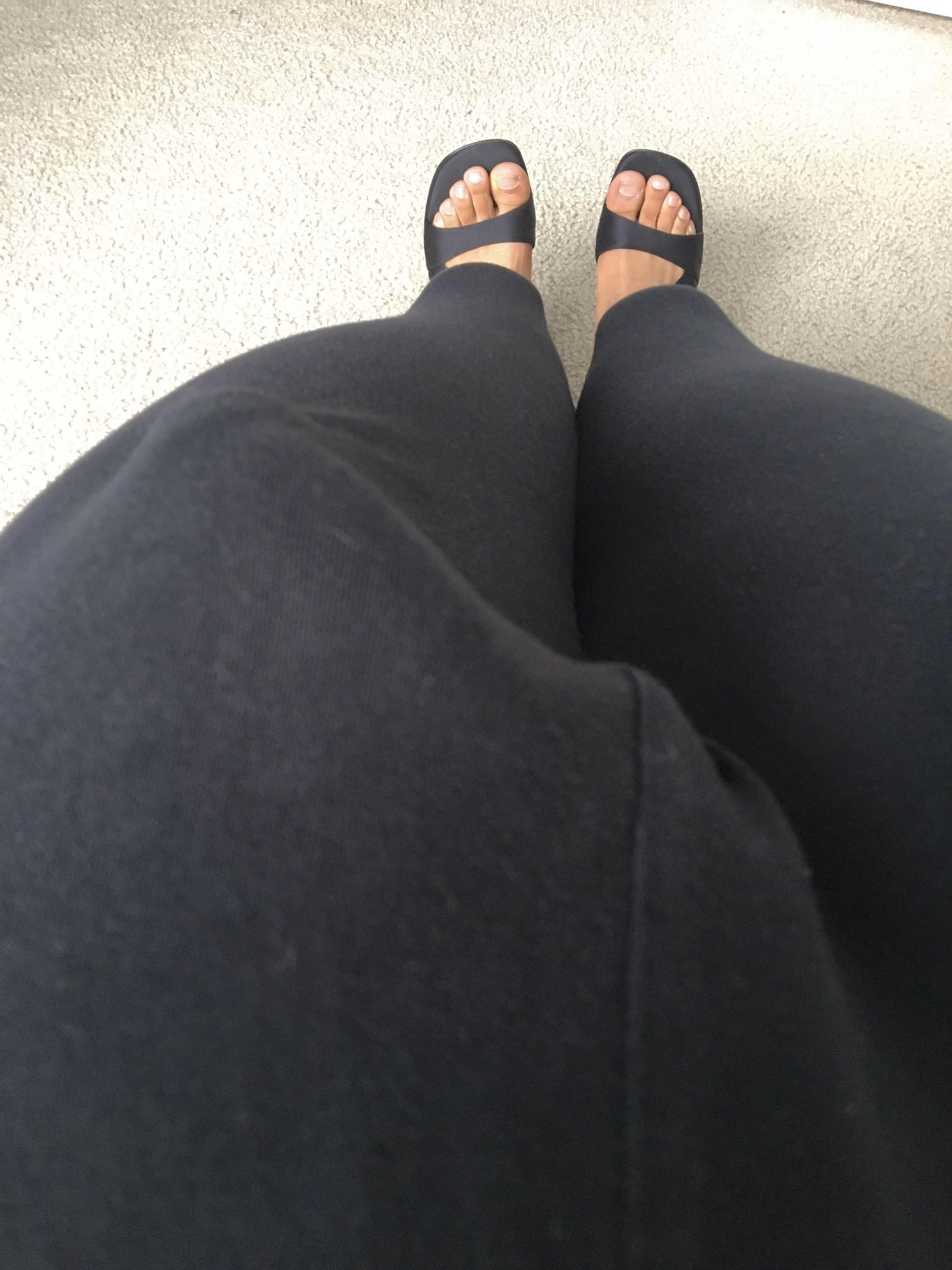 Who wants to see a vid of me jerking off? | Scrolller