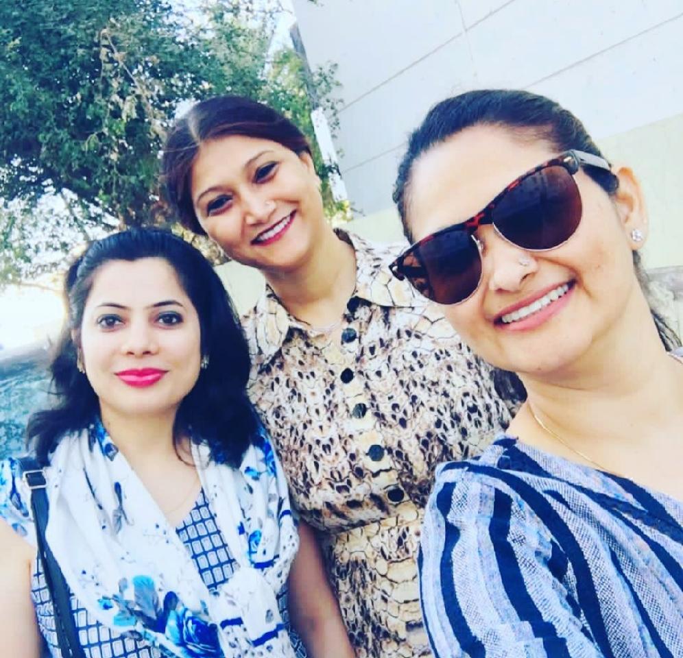 Who would you bang out of these 3 teachers | Scrolller