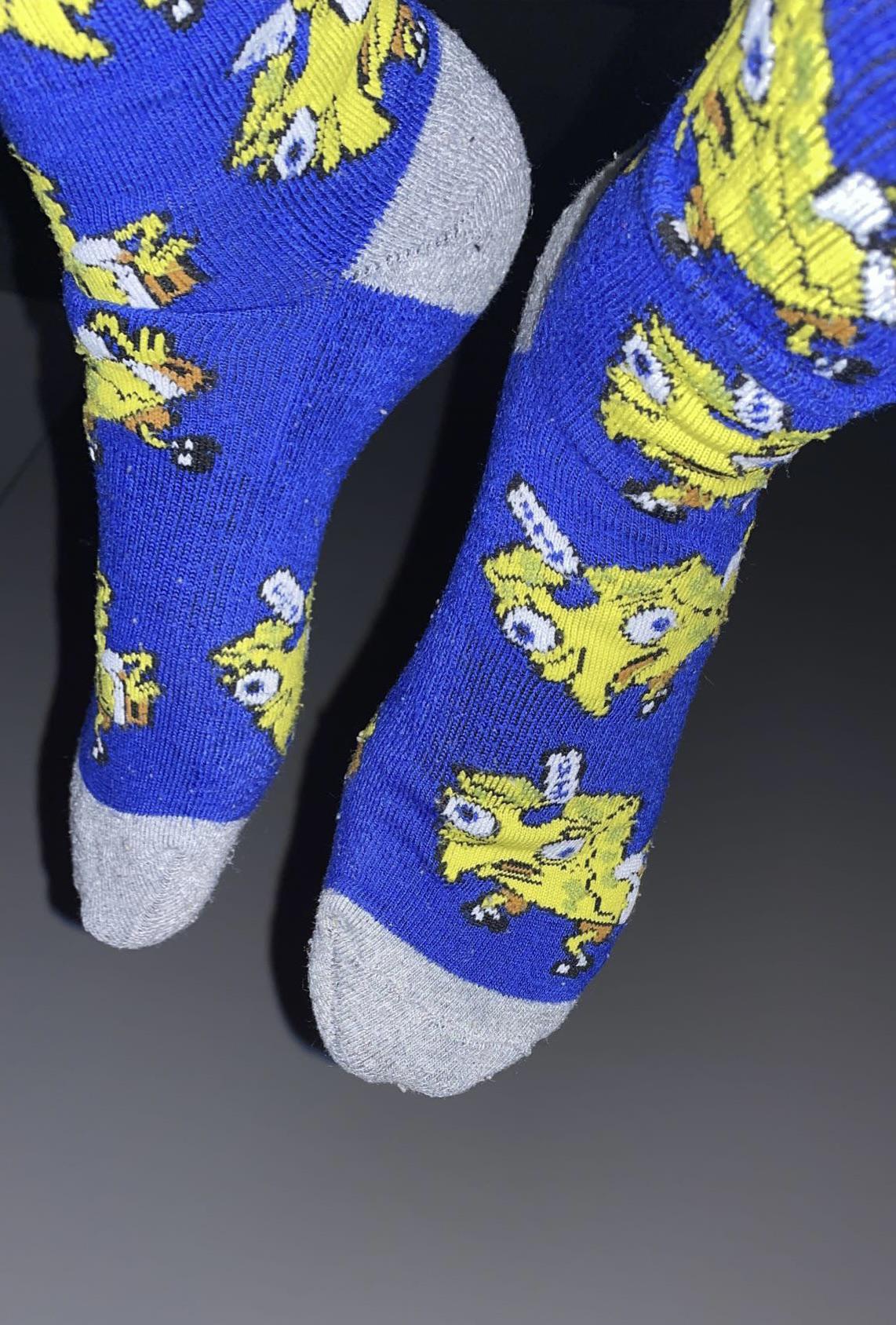 wHy dO hAvE SpOngEBoB SOcKs?¿ | Scrolller
