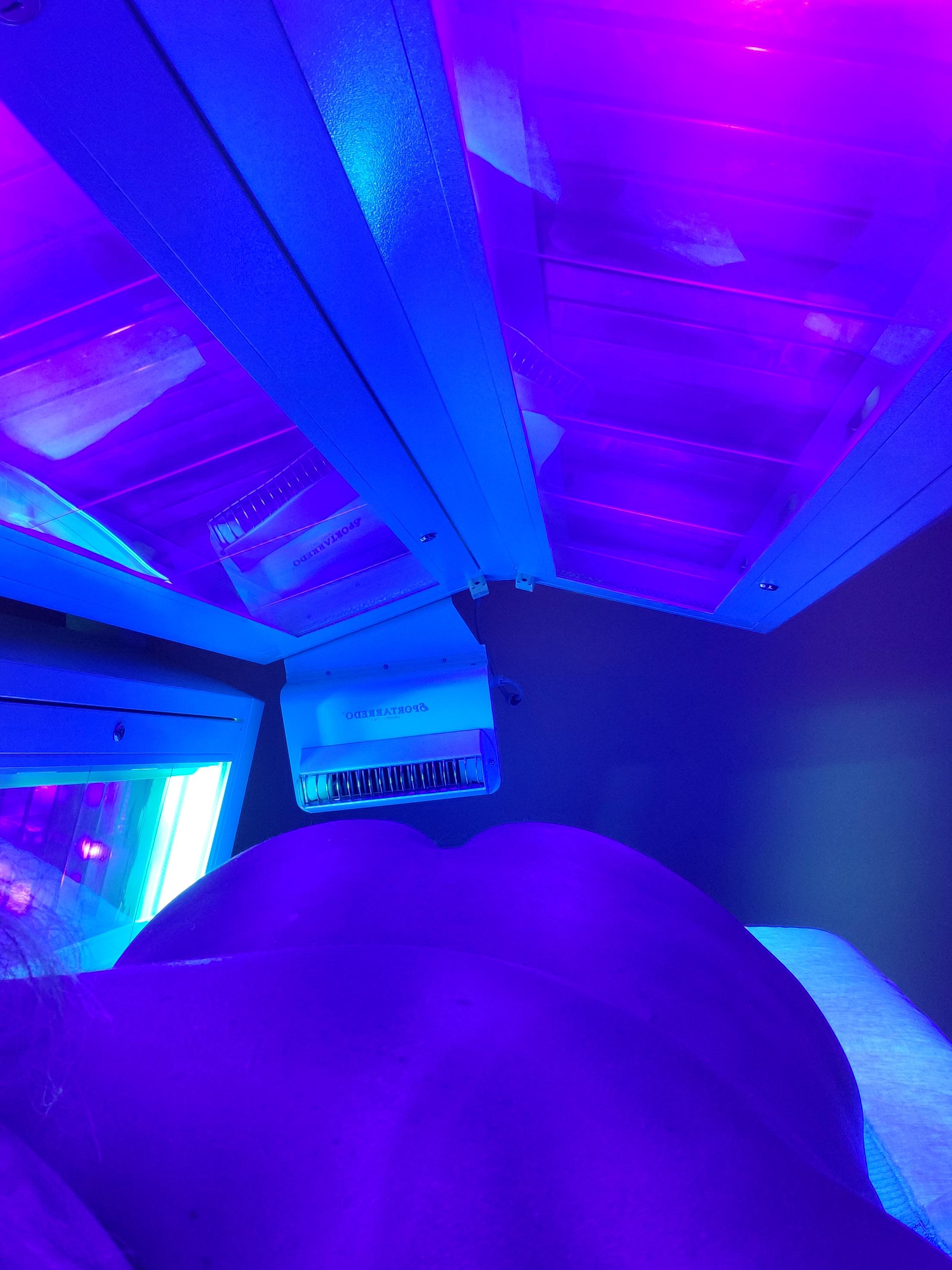 Why do our asses look so good while tanning! | Scrolller