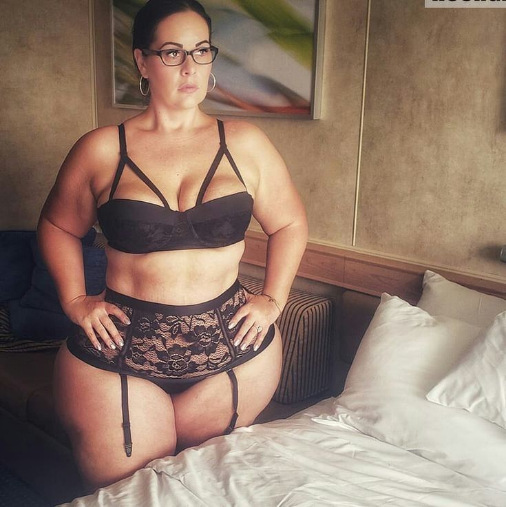 Wide hips | Scrolller