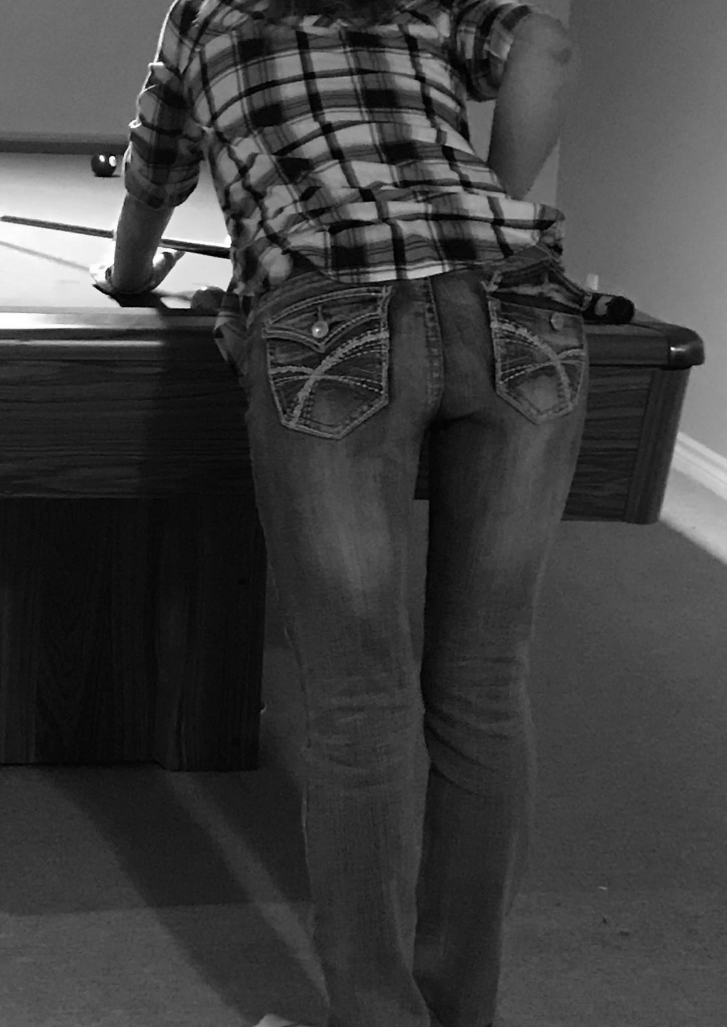 Wife 44f strutin her stuff | Scrolller